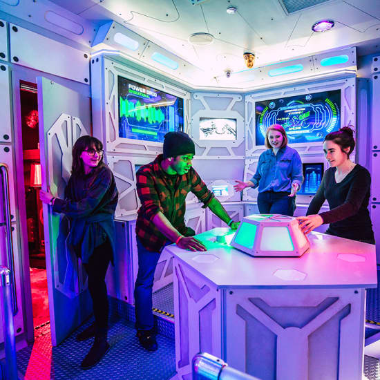 Escape Game – Special Ops: Mysterious Market | Fever