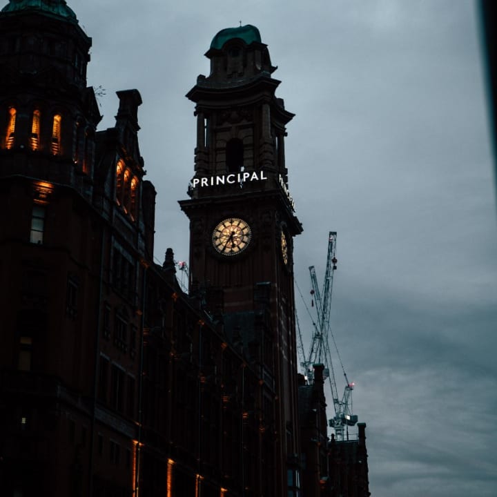 Immersive Outdoor Game: Discover Manchester's Haunted History